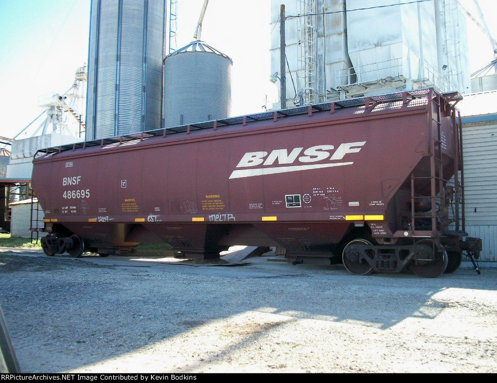 C114 BNSF 486695